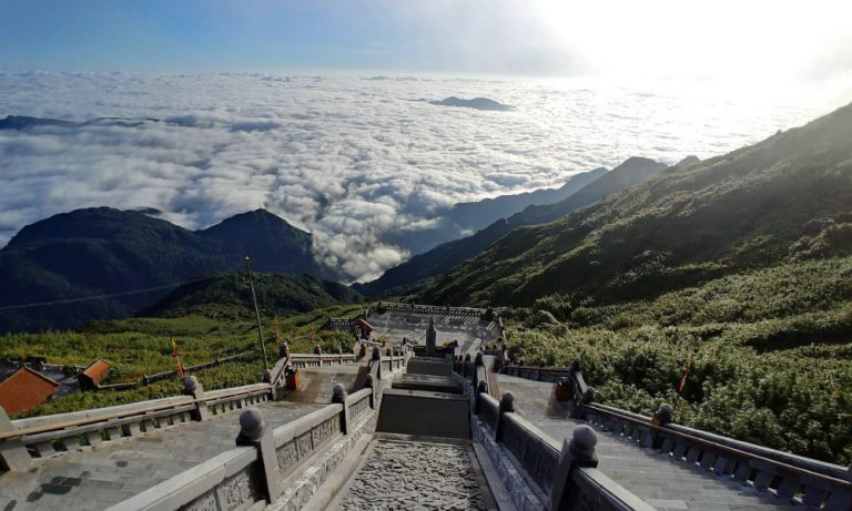 Phenomenal 2 Days Fansipan Summit Trekking Tour from Hanoi